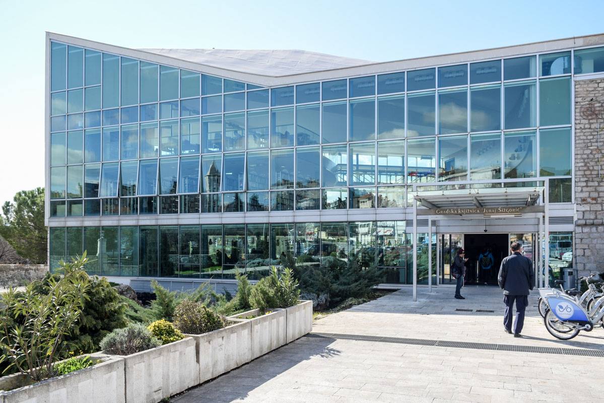 Gradska knjižnica "Juraj Šižgorić" - Službene stranice Grada Šibenika